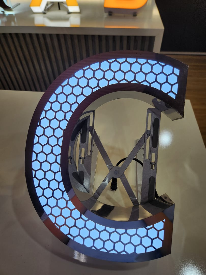 Bảng hiệu quảng cáo Cần Thơ giá rẻ - Thiết kế bảng hiệu đẹp